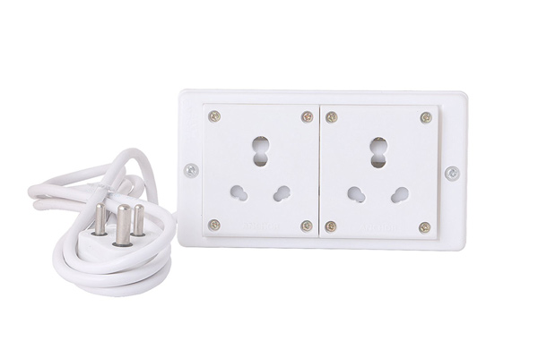 5-pin-3-pin-socket – Bhumi Electricals